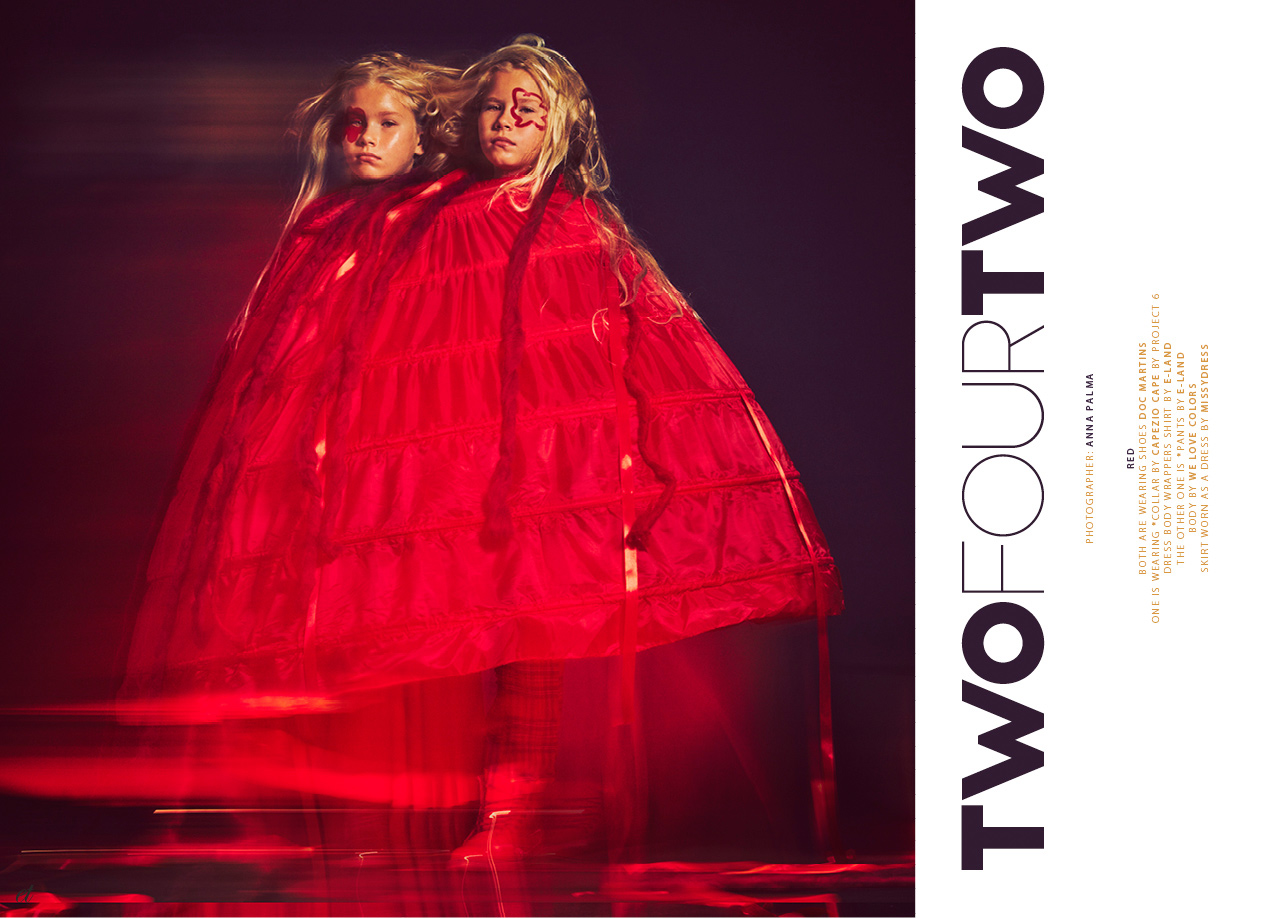 et magazine - Two Four Two